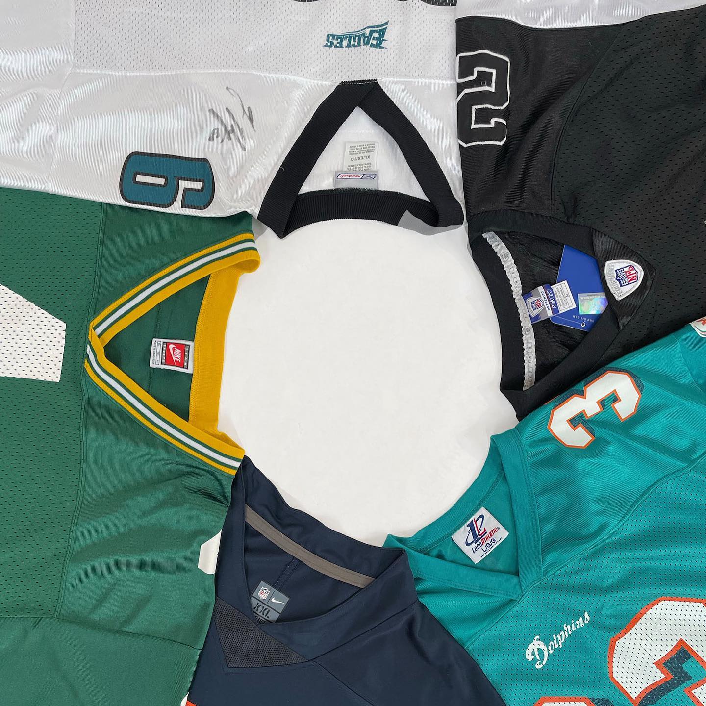 The Appeal of Vintage American Jerseys from the NFL, NBA & MLB ...